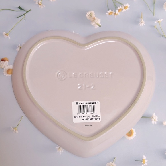 Le Creuset | Dining | Le Creuset Heart Large Plate | Poshmark